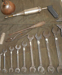 Military-WW2-Willys-MB-Ford-GPW-Jeep-Tool | militaria advisors